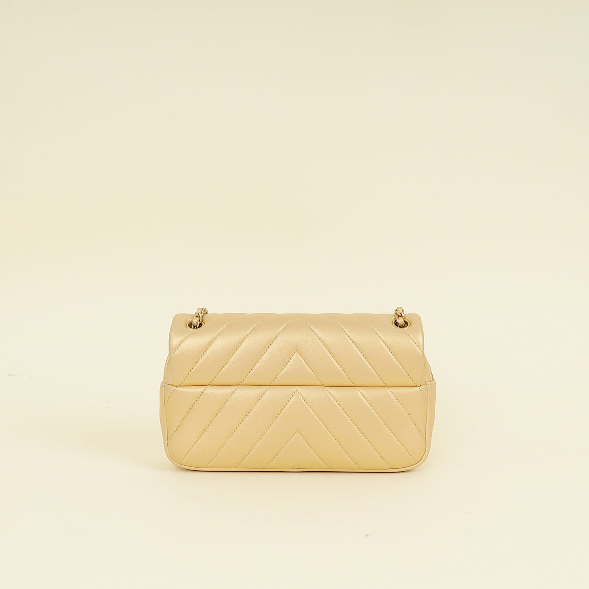 Chanel Light Metallic Gold CC Chevron Camera Case Small Flap Bag – THE ...