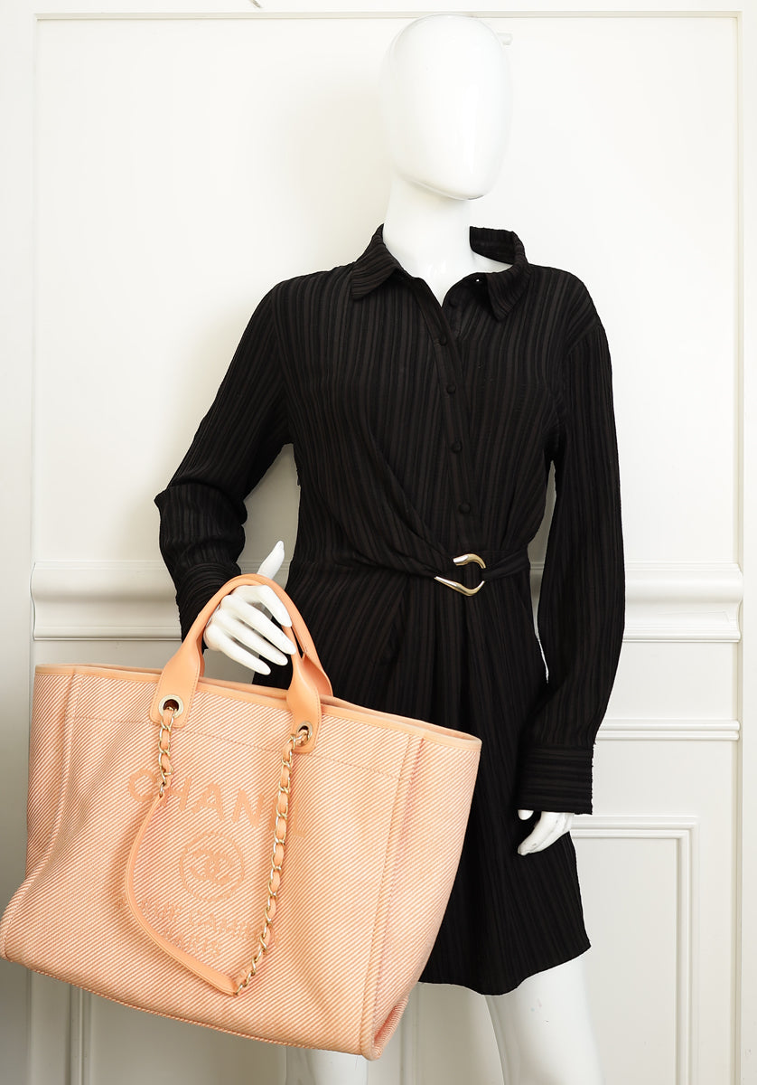 Chanel Peach CC Deauville Mixed Fiber Shopping Bag – THE CLOSET
