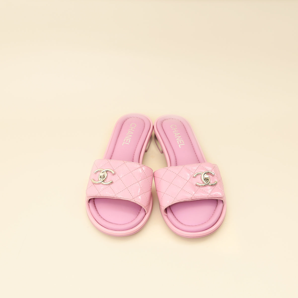 Chanel Lilac CC Twist Lock Quilted Slide Sandal 38.5 – THE CLOSET