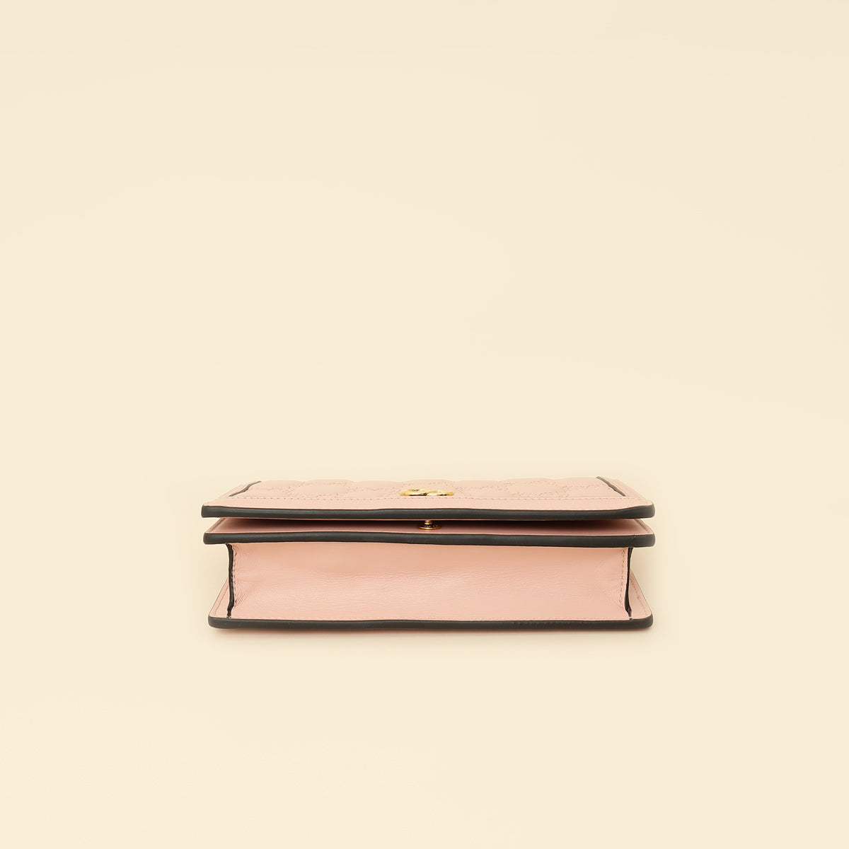 Gucci Light Pink GG Matelasse Wallet on Chain – THE CLOSET