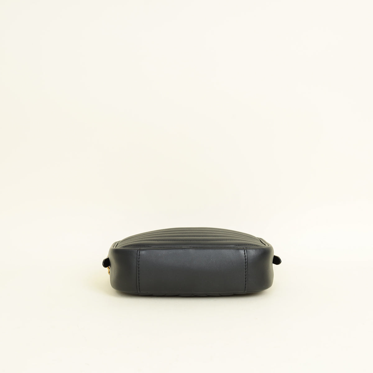 Louis Vuitton Noir New Wave Camera Bag – THE CLOSET