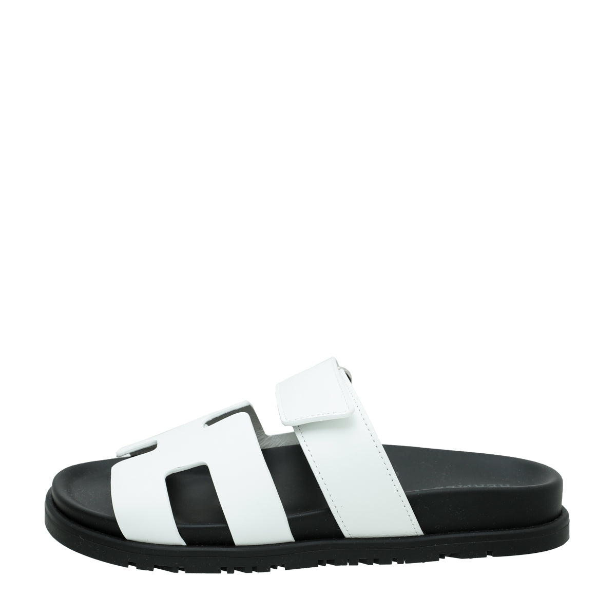 Hermes White Chypre Sandals 35.5 – THE CLOSET