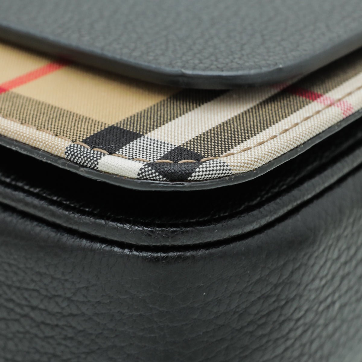 Burberry Bicolor Vintage Check D Ring Bag – THE CLOSET