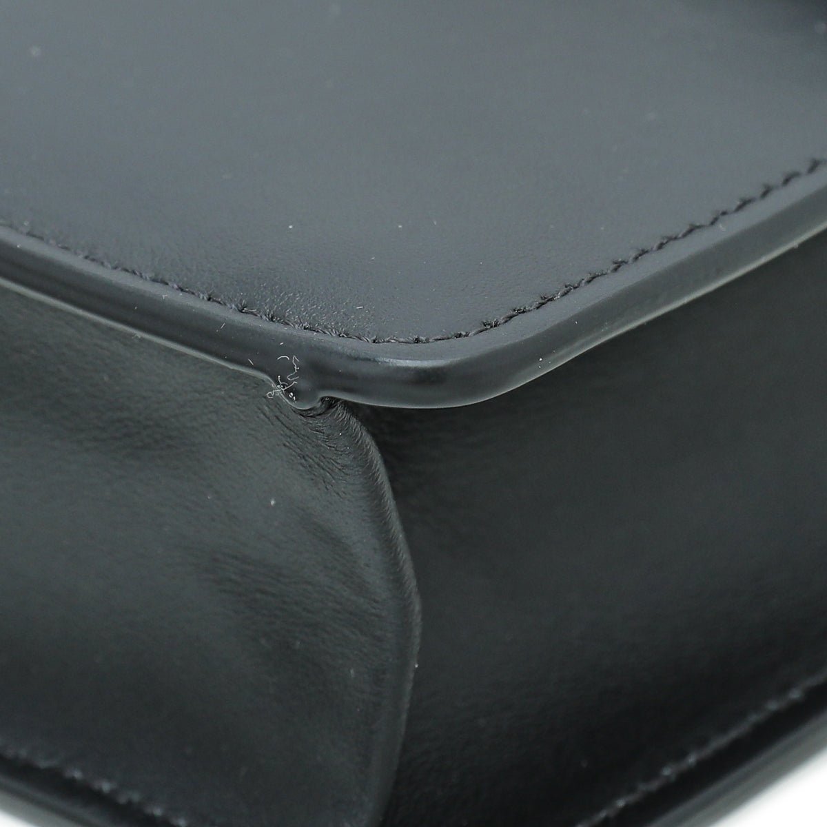 Burberry Black TB Robin Bag – THE CLOSET