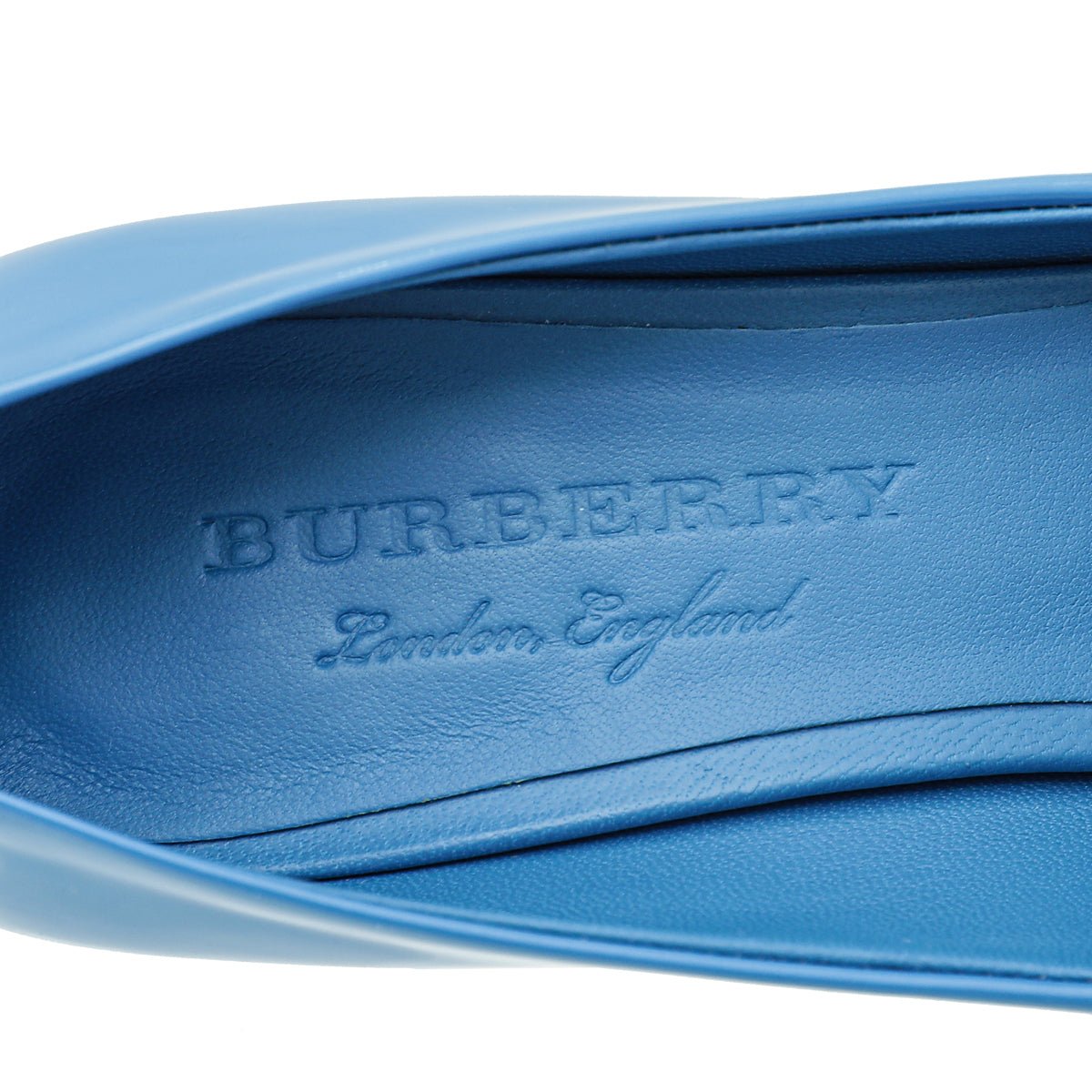 Burberry Blue Finsbury Bow Pumps 40 – THE CLOSET