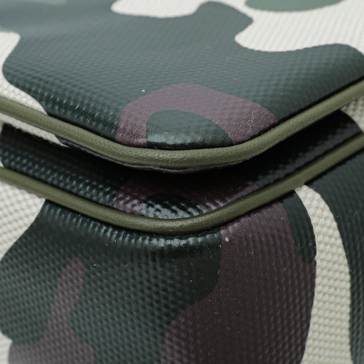 Burberry Military Green Camou Lola Chain Bag – THE CLOSET