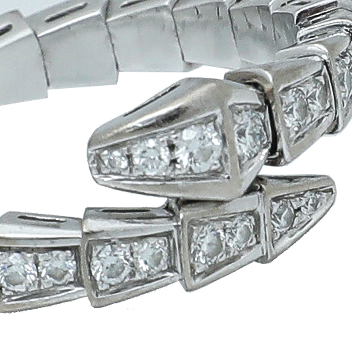 Bvlgari 18K White Gold Diamond Serpenti Viper XL Ring – THE CLOSET