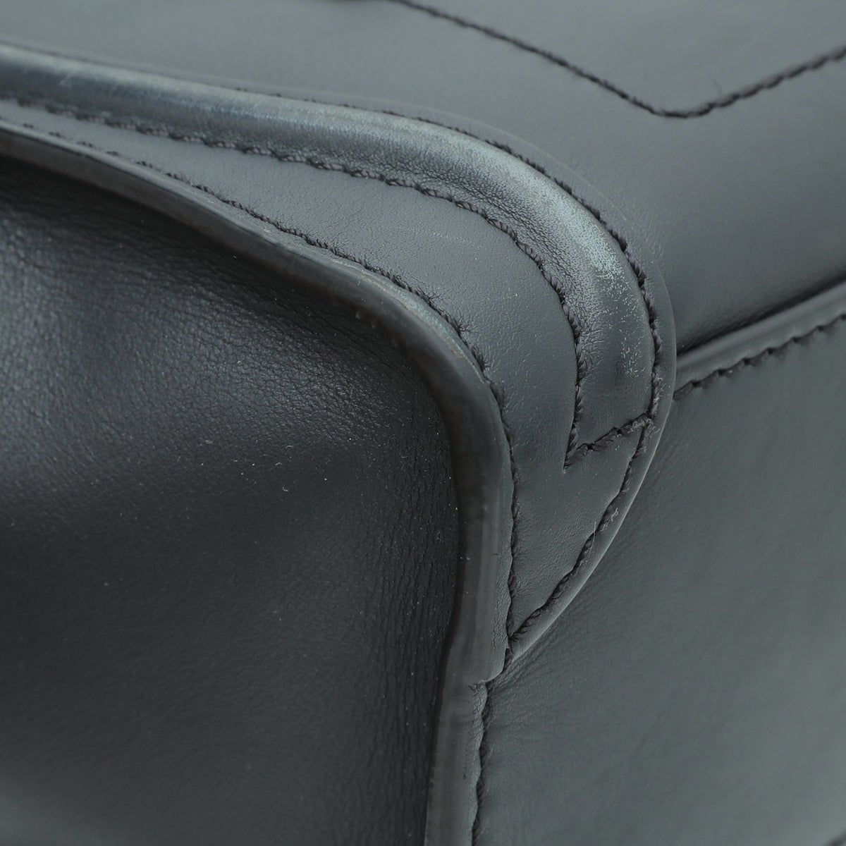 Celine Navy Blue Nano Luggage Nano Bag – THE CLOSET