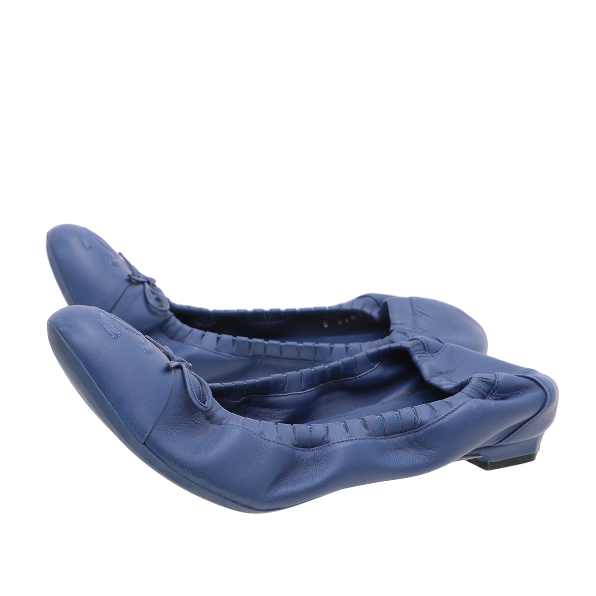 Chanel Blue CC Scrunch Elastic Ballet Flats 39 – THE CLOSET
