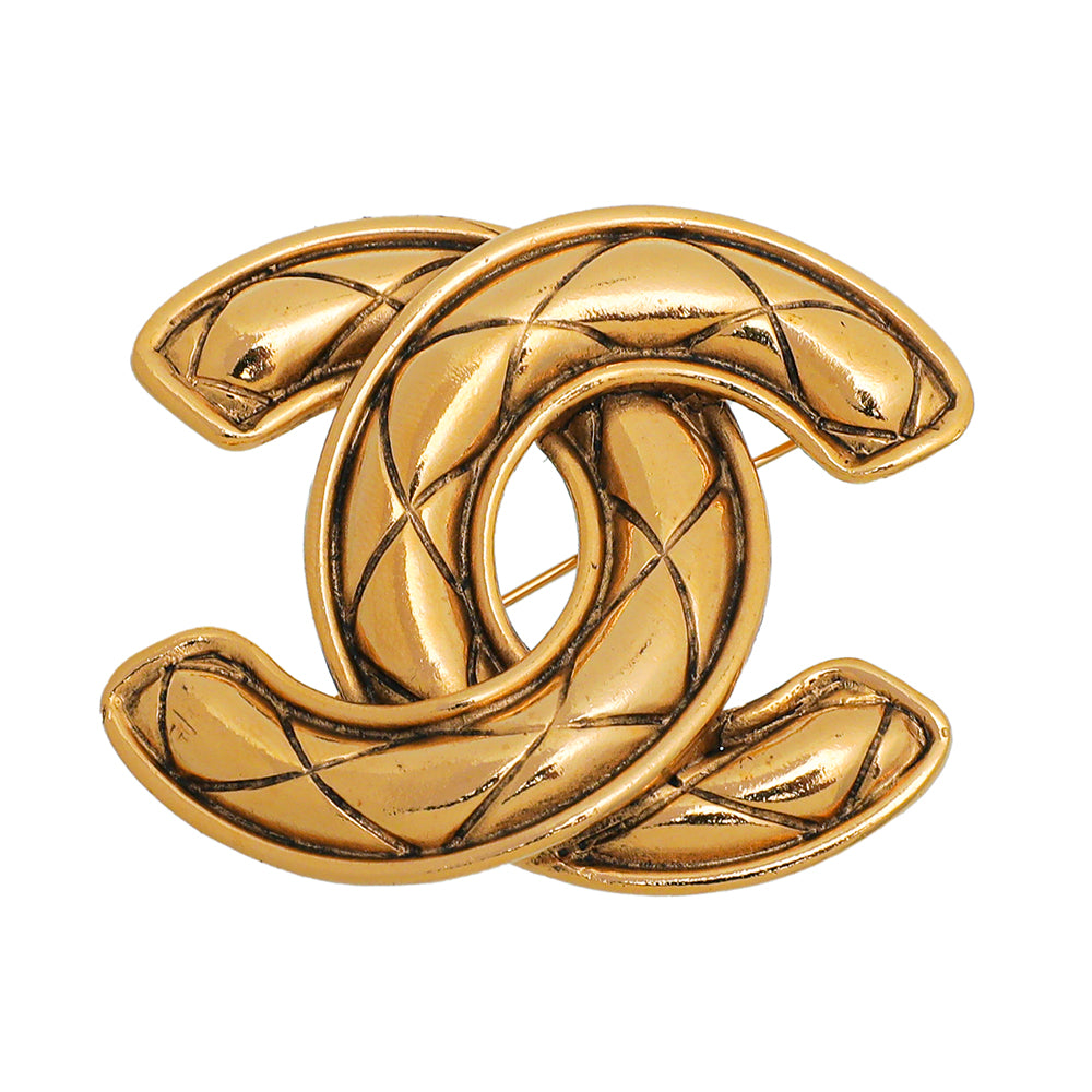 Chanel Gold Finish Vintage CC Quilt Pattern Brooch – THE CLOSET