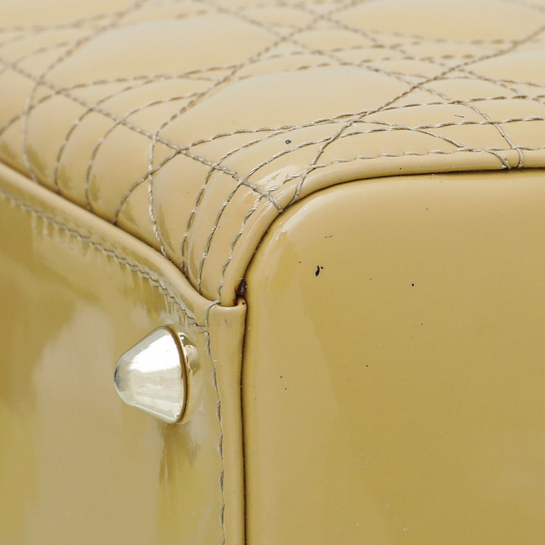 Christian Dior Beige Lady Dior Bag – THE CLOSET