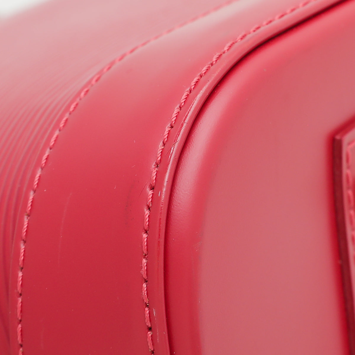 Louis Vuitton Carmine Red Alma PM Bag – THE CLOSET