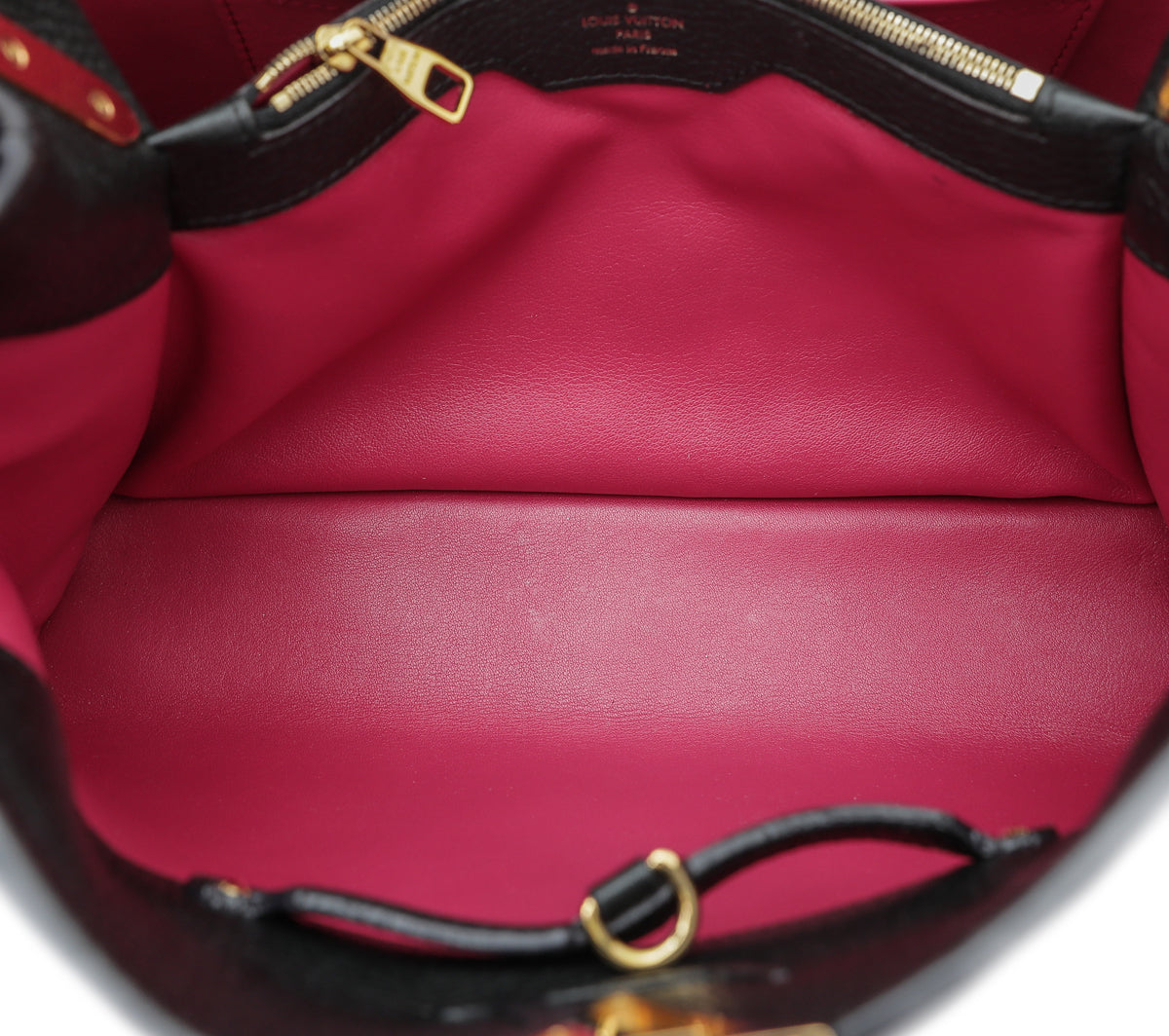 Louis Vuitton Black Taurillon Capucines MM Bag – THE CLOSET